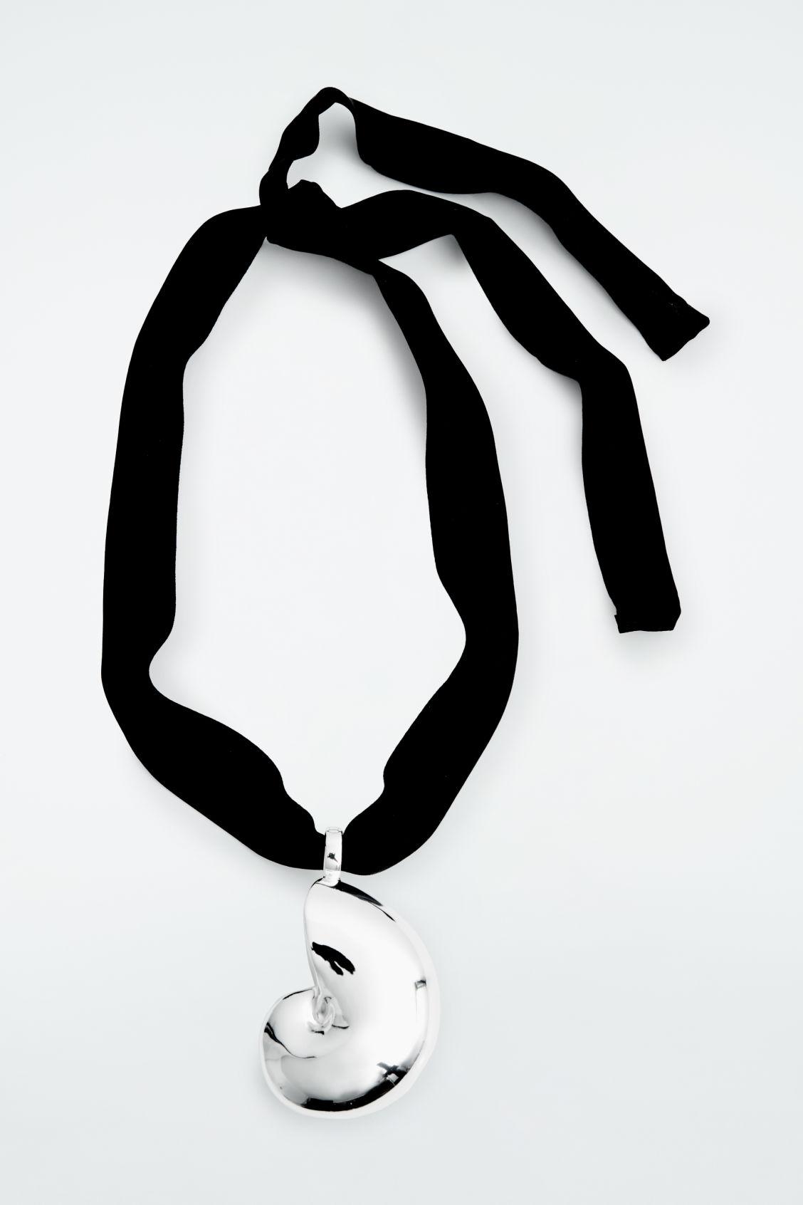COS Seashell-Pendant Silk Necklace in BLACK / SILVER | endource