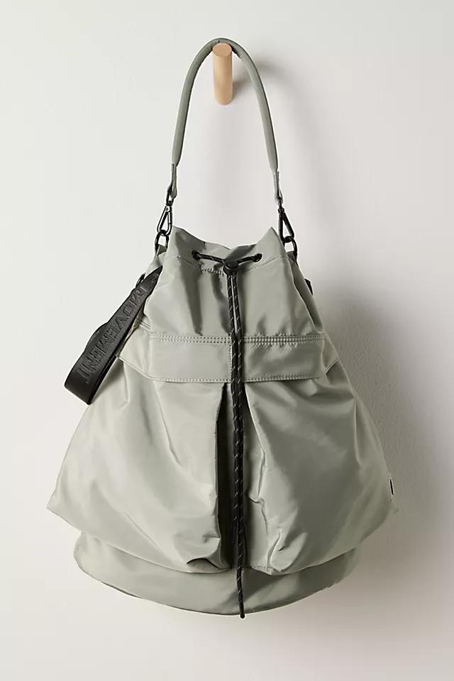 FREE PEOPLE FP Movement - Ego Boost Mega Bucket Bag in Flame | endource