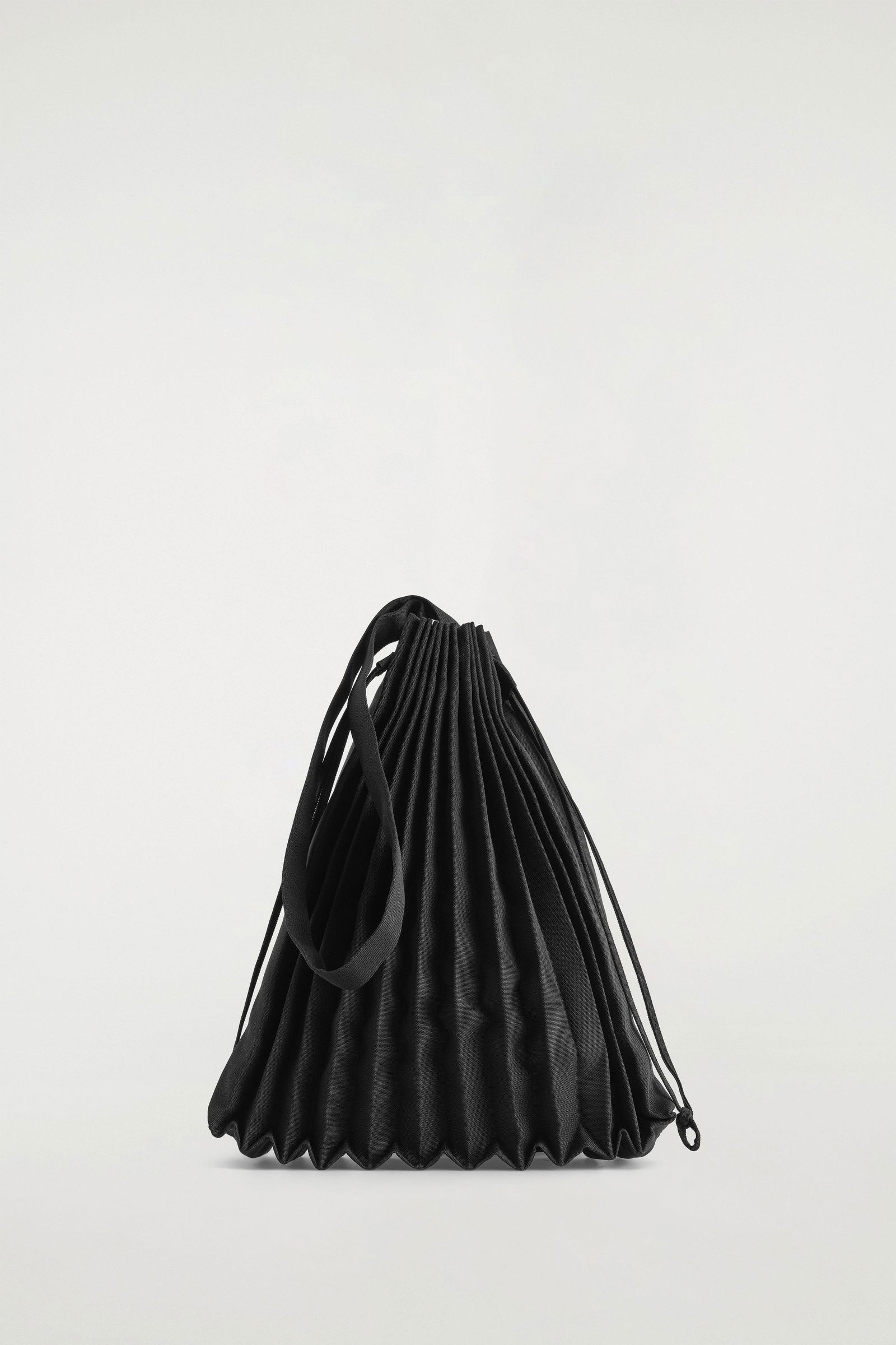 COS Accordion Canvas Tote Bag in BLACK | endource