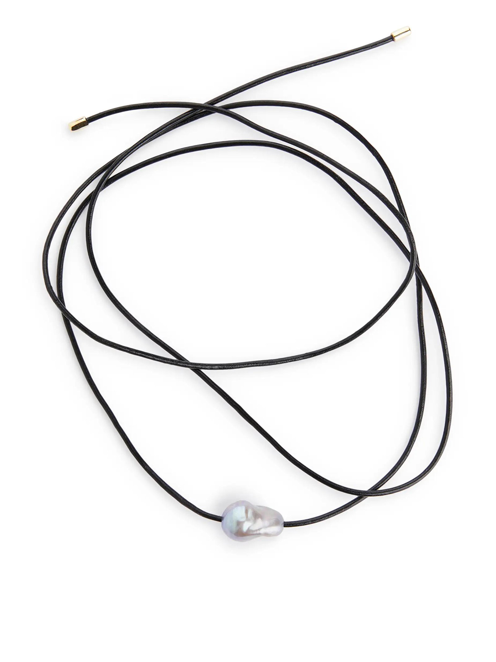 ARKET Freshwater Pearl Cord Necklace in Dark Pearl/Black | endource