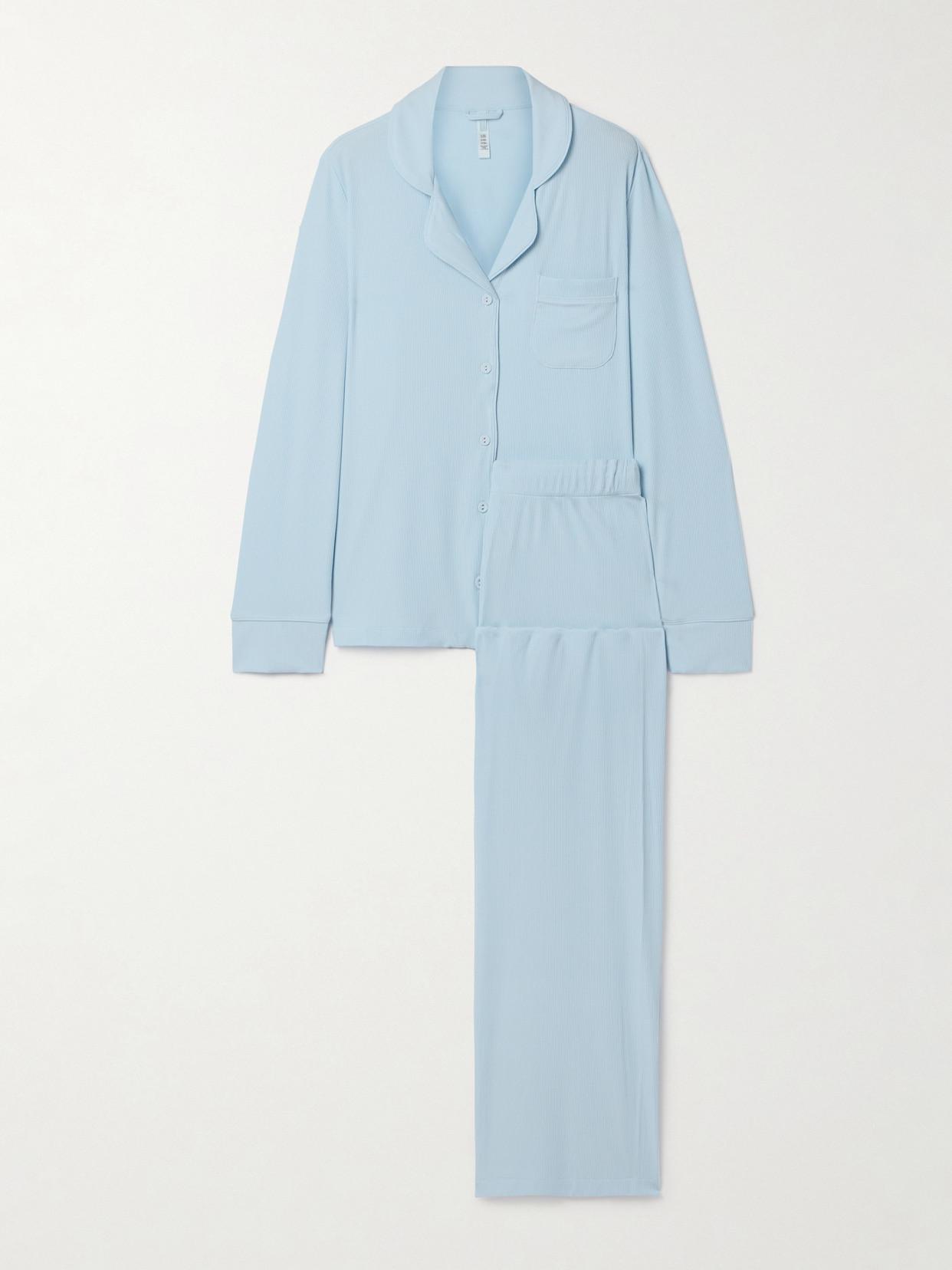 SKIMS Soft Lounge Rib Sleep Set in Blue | Endource