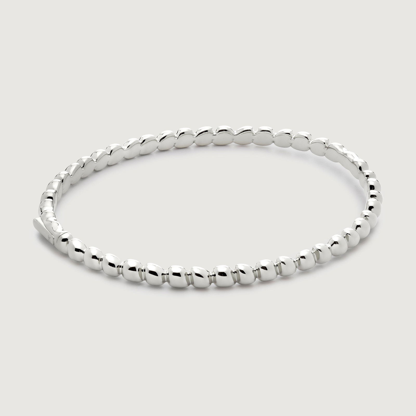 MONICA VINADER Nura Teardrop Bangle | endource