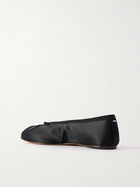MAISON MARGIELA Tabi Split-toe Satin Ballet Flats | endource