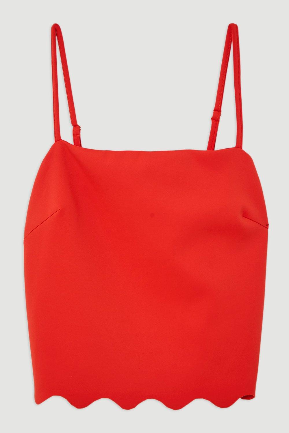 KAREN MILLEN Scuba Scallop Hem Woven Cropped Cami Top in Red | endource