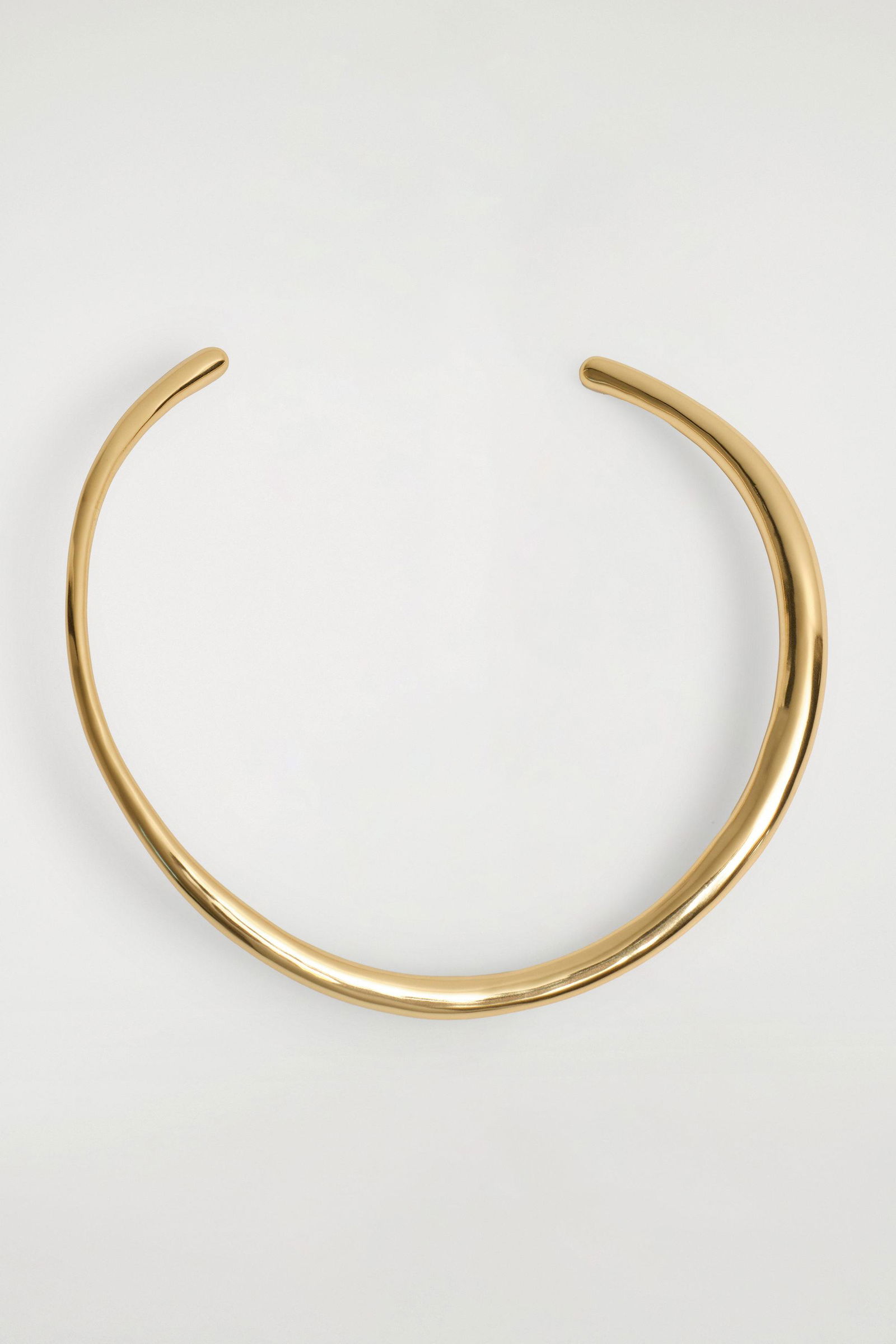 COS Curved Cuff Necklace in GOLD | endource
