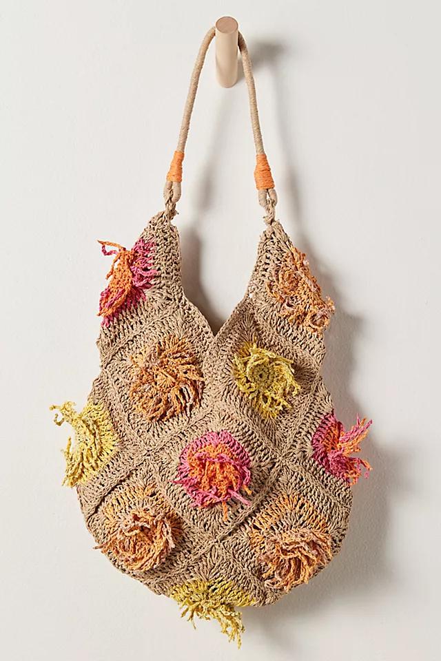 FREE PEOPLE Fez Raffia Tote Bag in Bouquet | endource