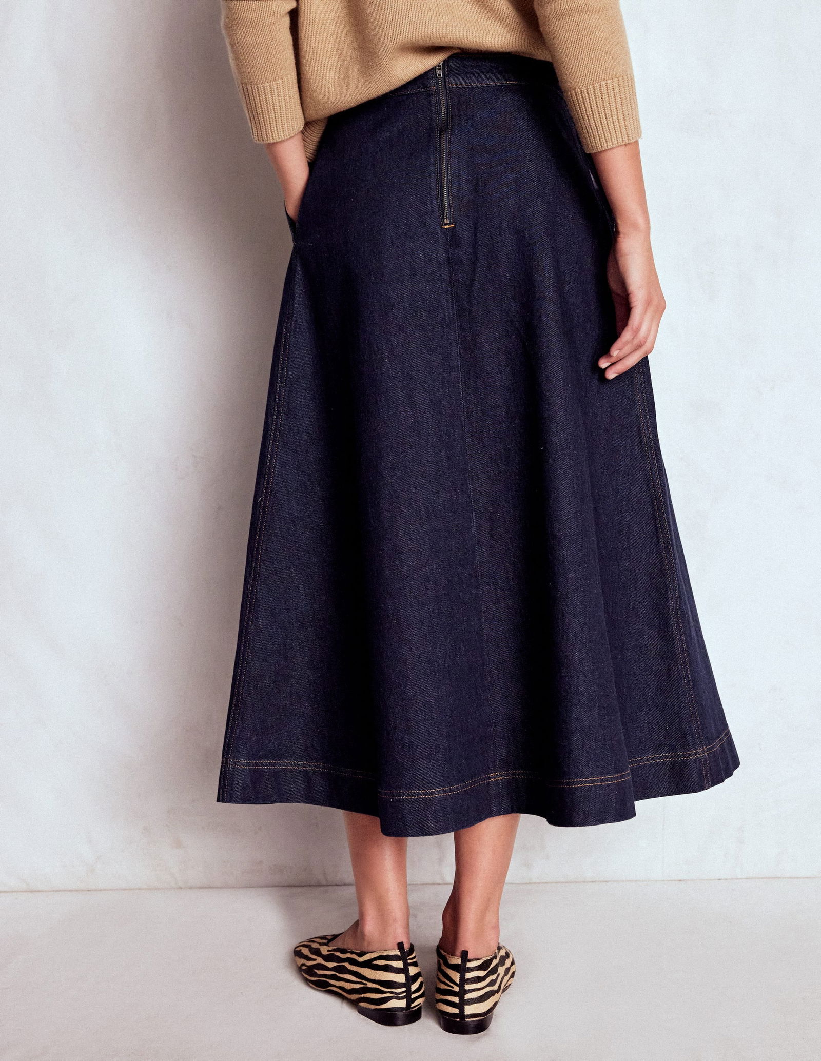BODEN Verity Denim Midi Skirt-Indigo | endource