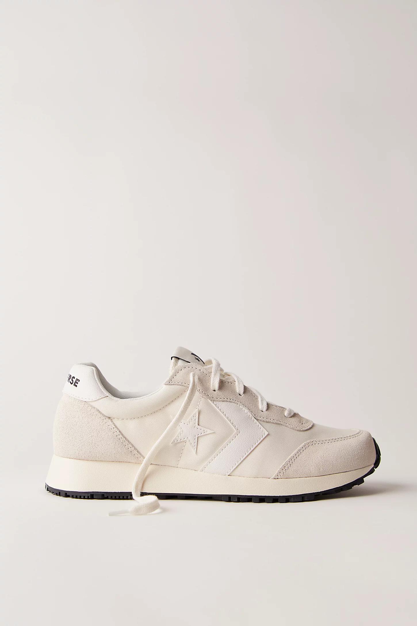 CONVERSE Omega Trainers in Summit Pink / Sugar Berry | endource