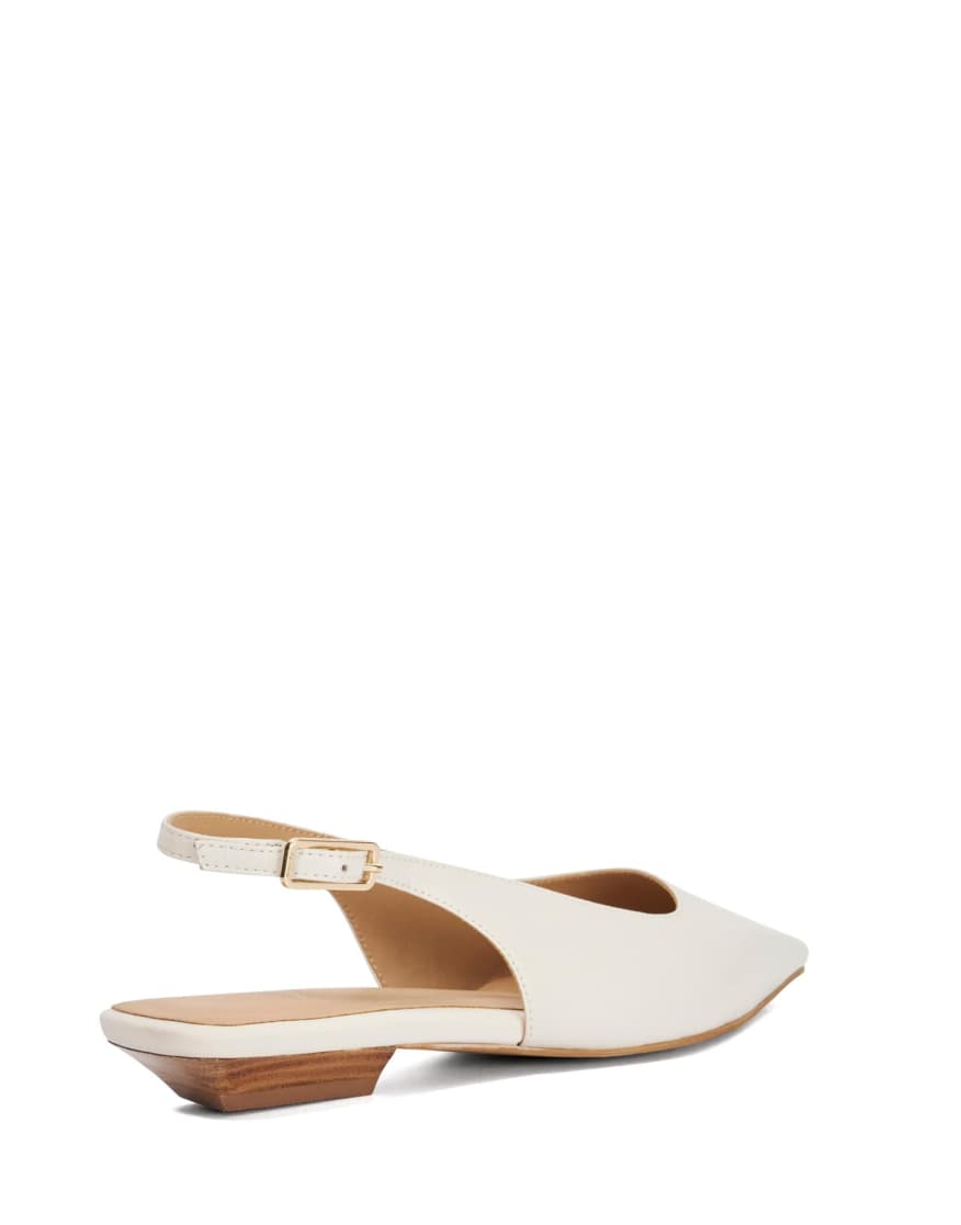 Dune London Hostess Ballet Pumps In White | endource