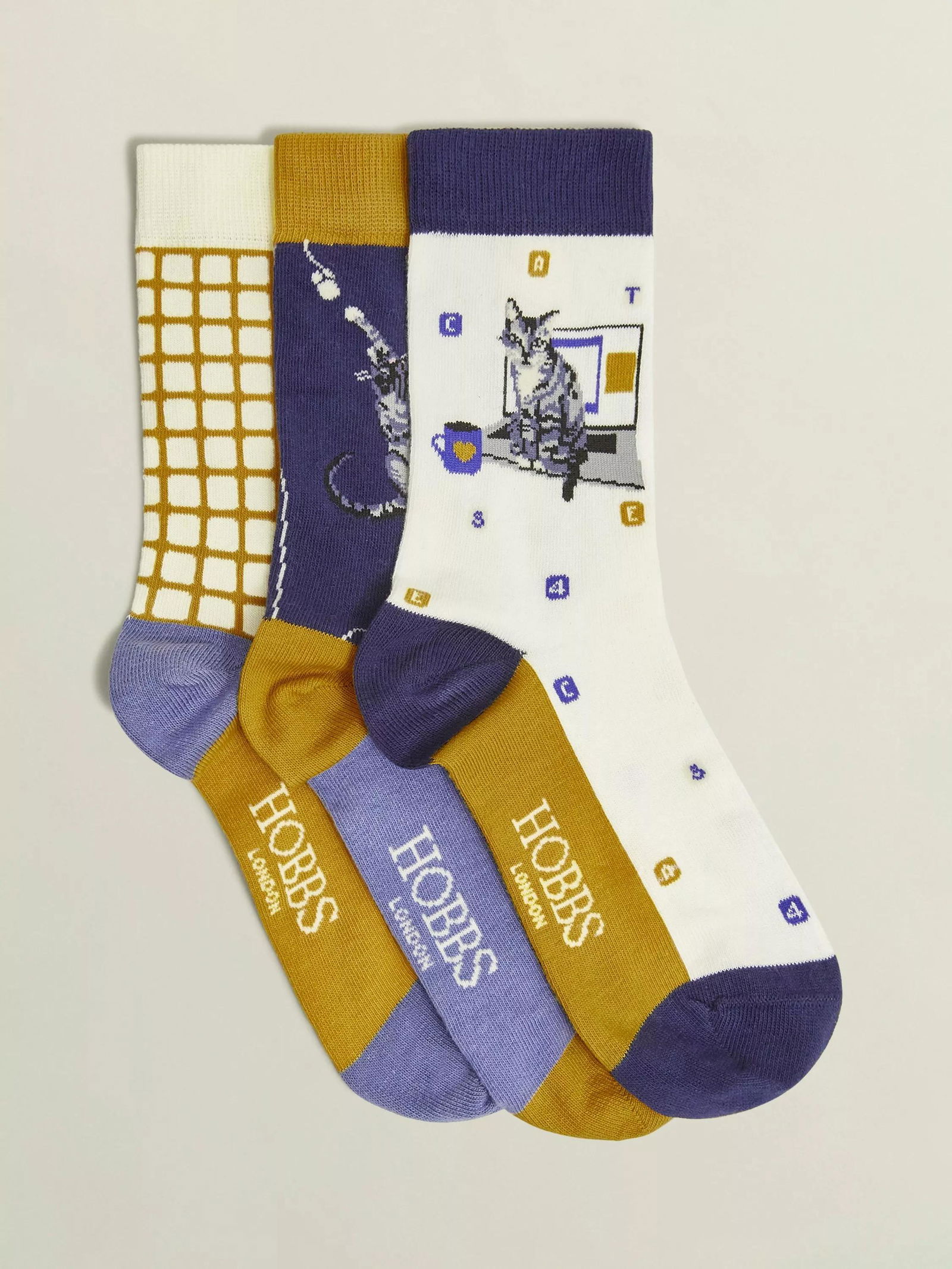 HOBBS Cat Socks in Multi | endource