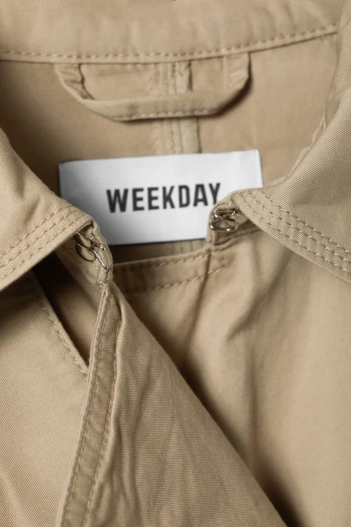 WEEKDAY Travis Trench Coat in Beige | Endource