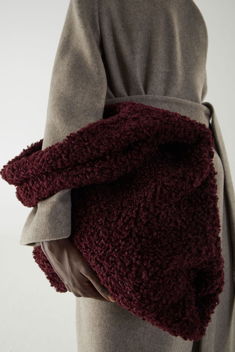 COS Teddy Fleece Shopper | Endource