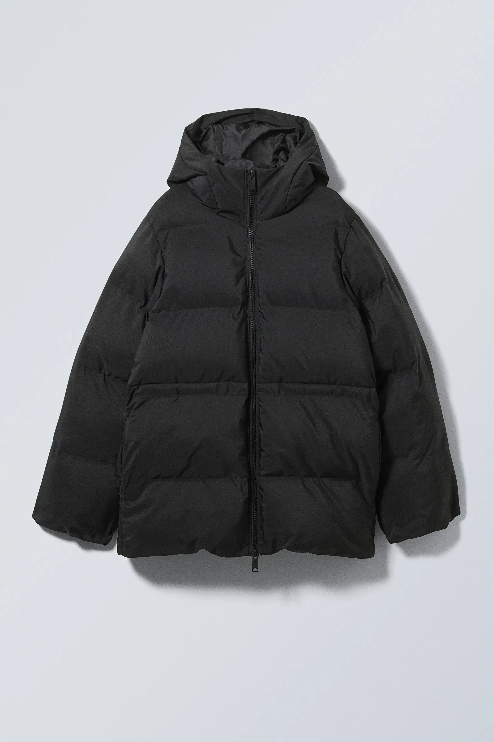 WEEKDAY Illisa Waisted Puffer Jacket in Black | endource