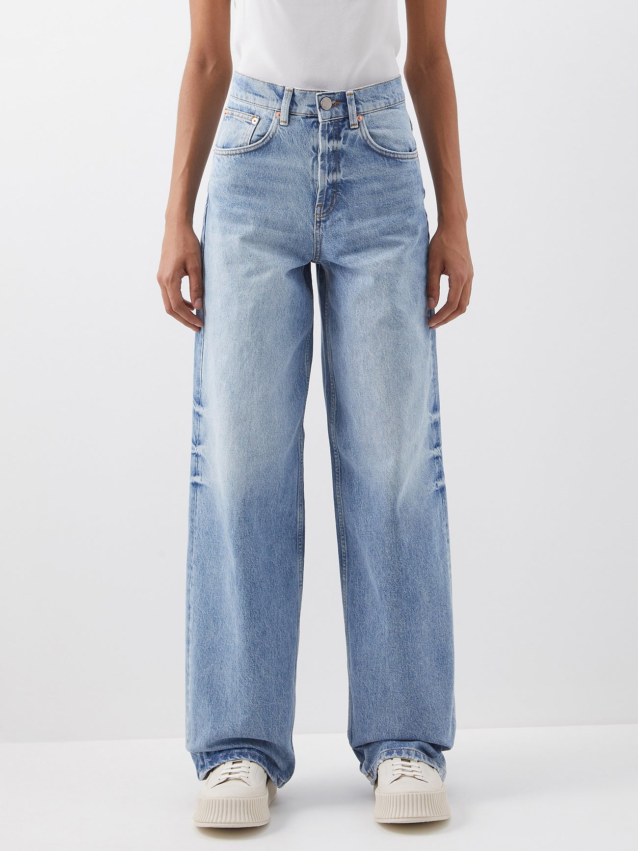 RAEY 90s Organic-Cotton High-Waisted Wide-Leg Jeans in Blue | endource