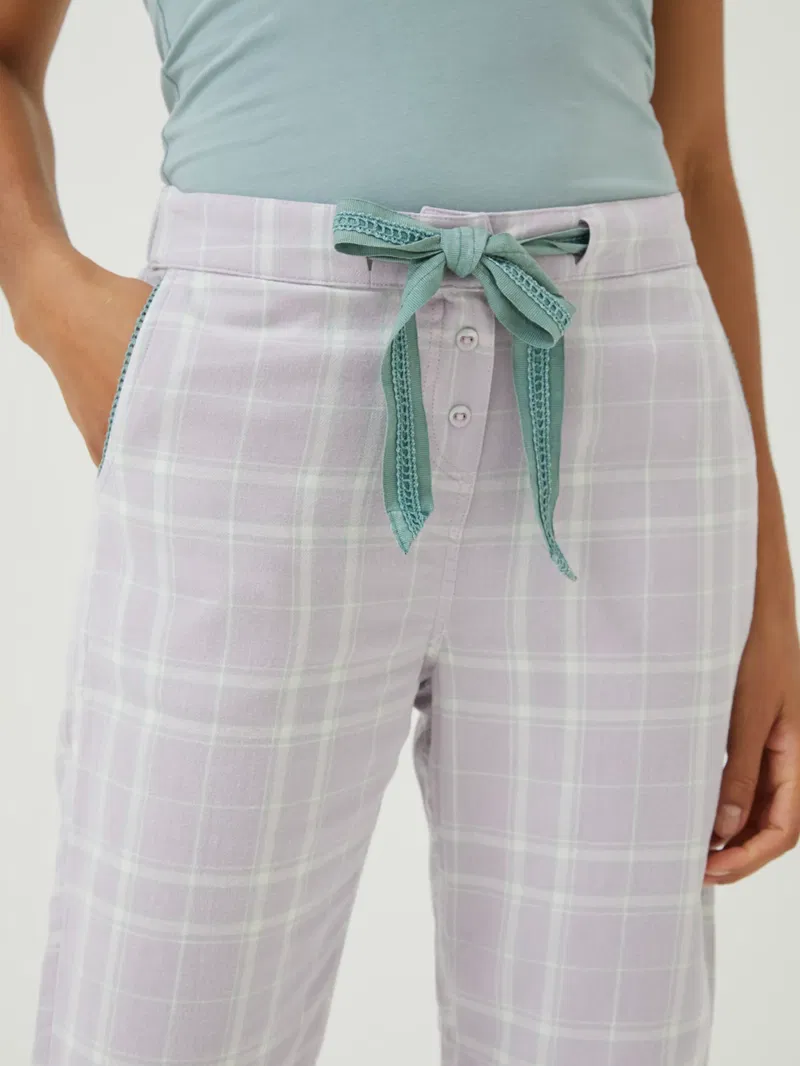 FATFACE Spring Check Pyjama Bottoms in Lilac | Endource