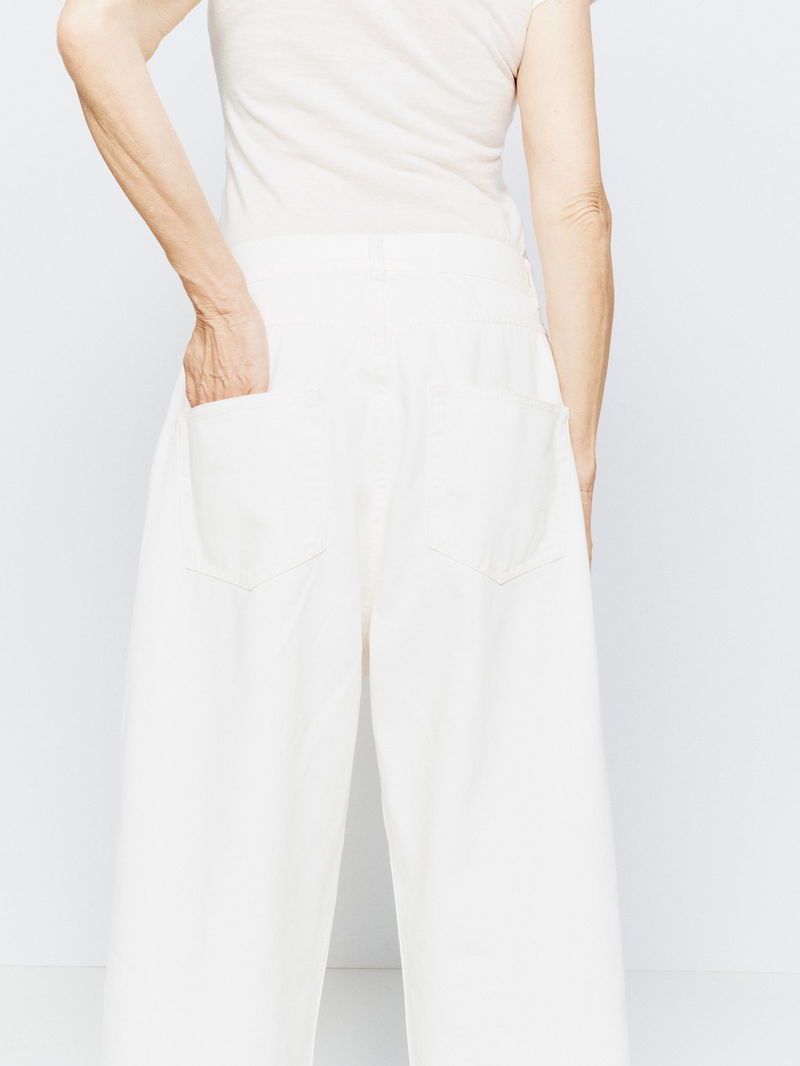 Raey Crop Drop Organic Cotton Low Rise Baggy Jean In White Endource