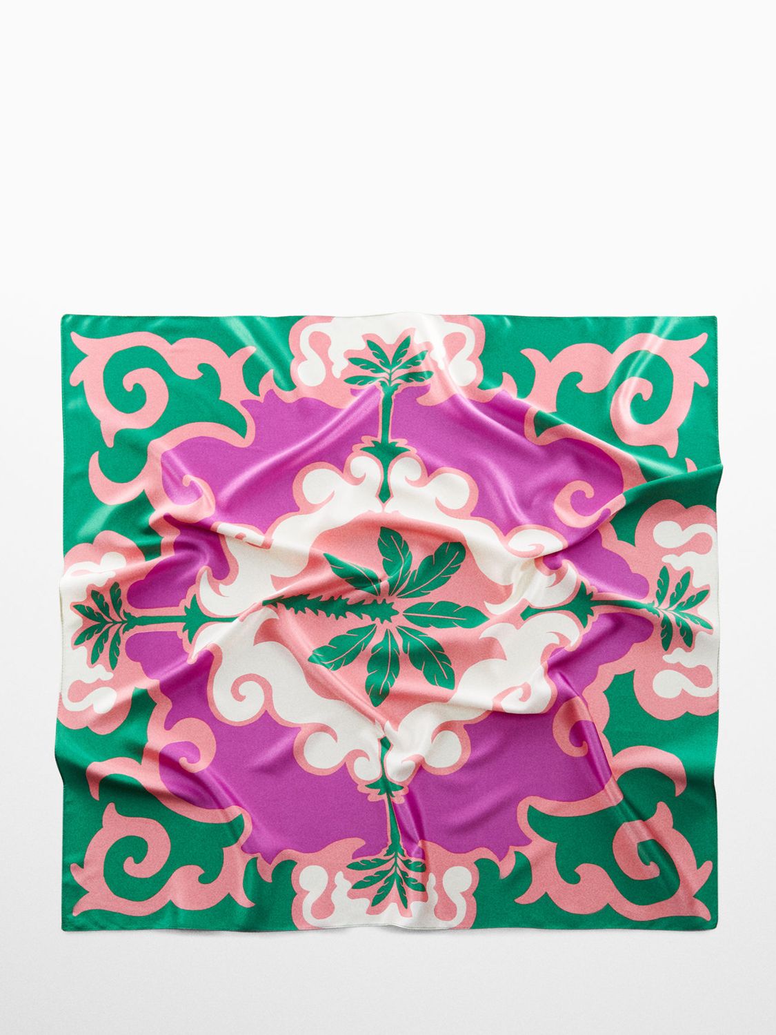 MANGO Sahara Scarf in Green | Endource