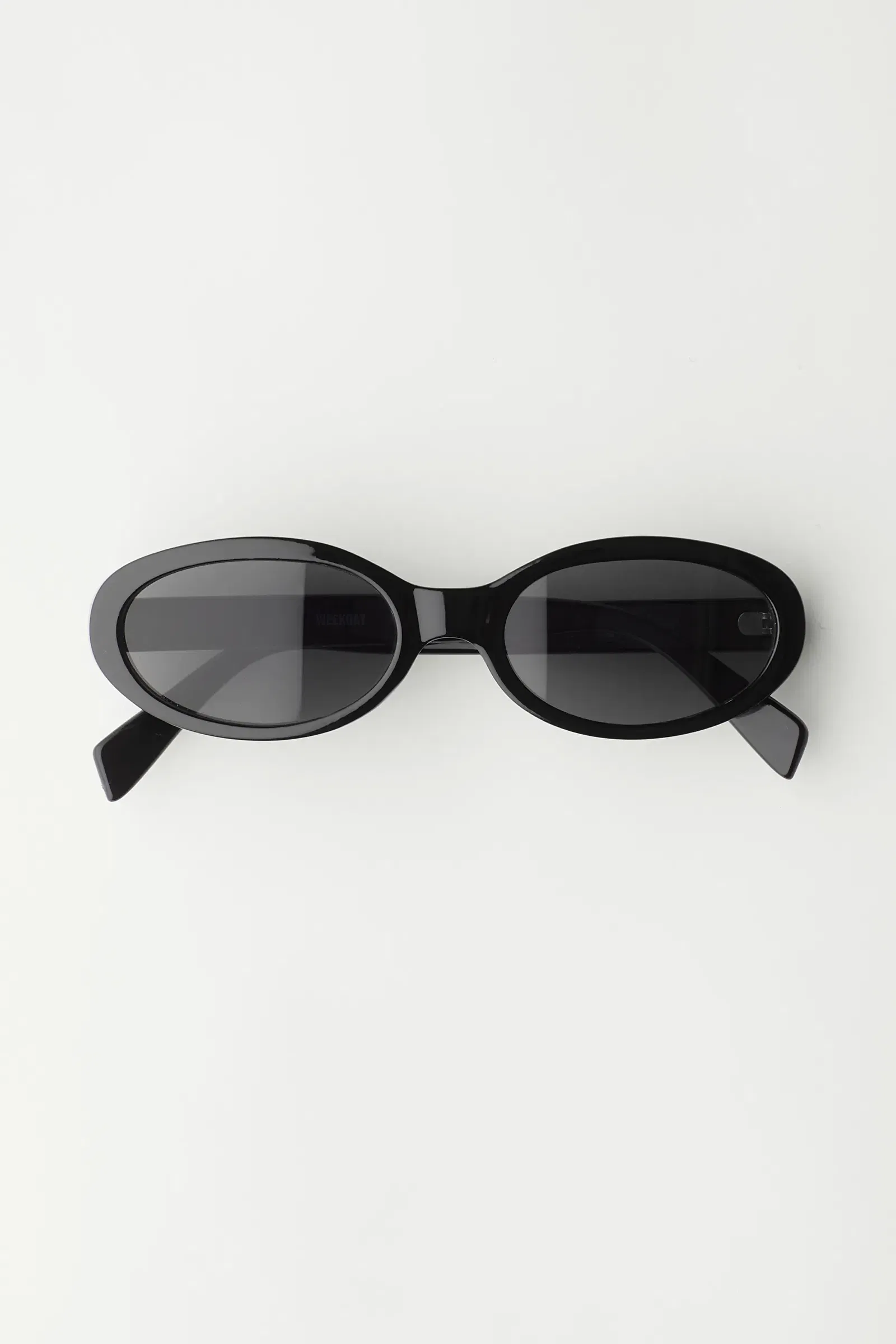 WEEKDAY Saunter Sunglasses | endource