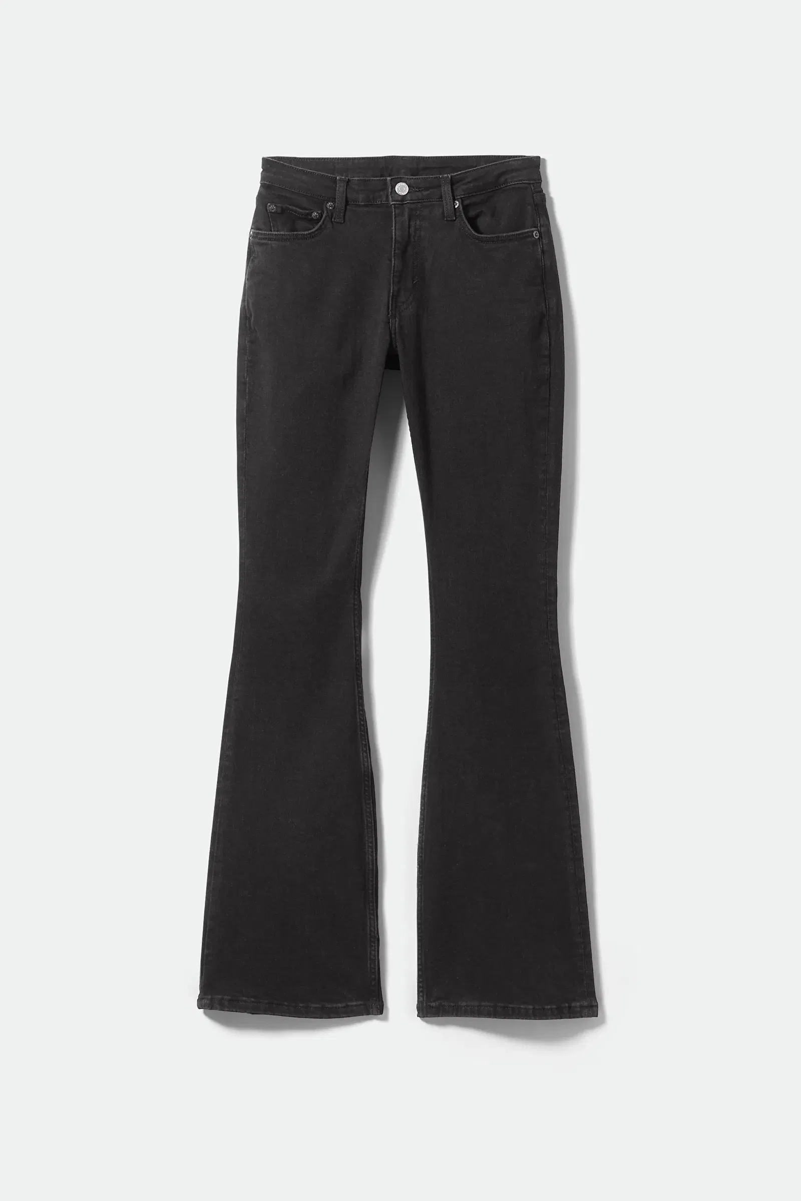 WEEKDAY Flame Low Flared Jeans in Black lux | endource